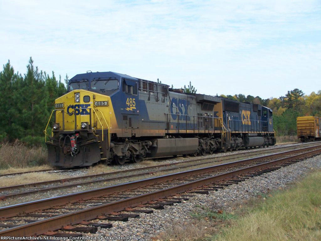 CSX 485 On standby